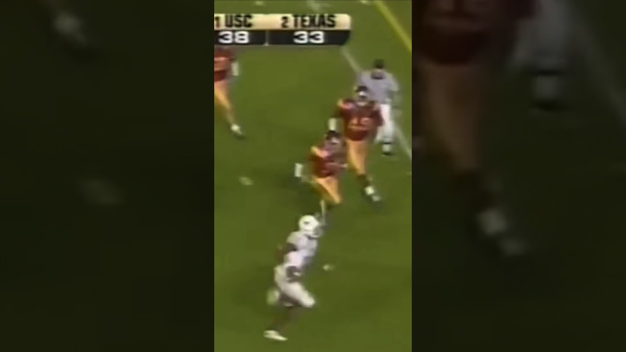 Video : Vince Young Knocked Out In Wild Bar Fight