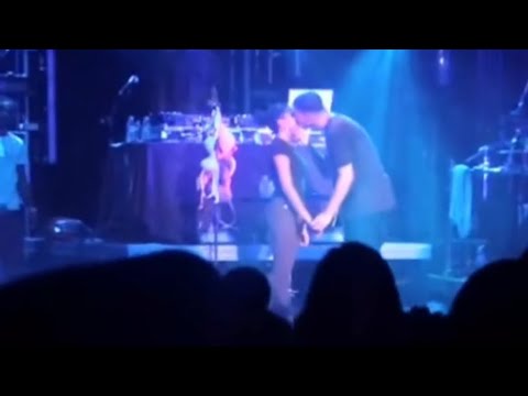 Drake kissing a 17 year old girl onstage video